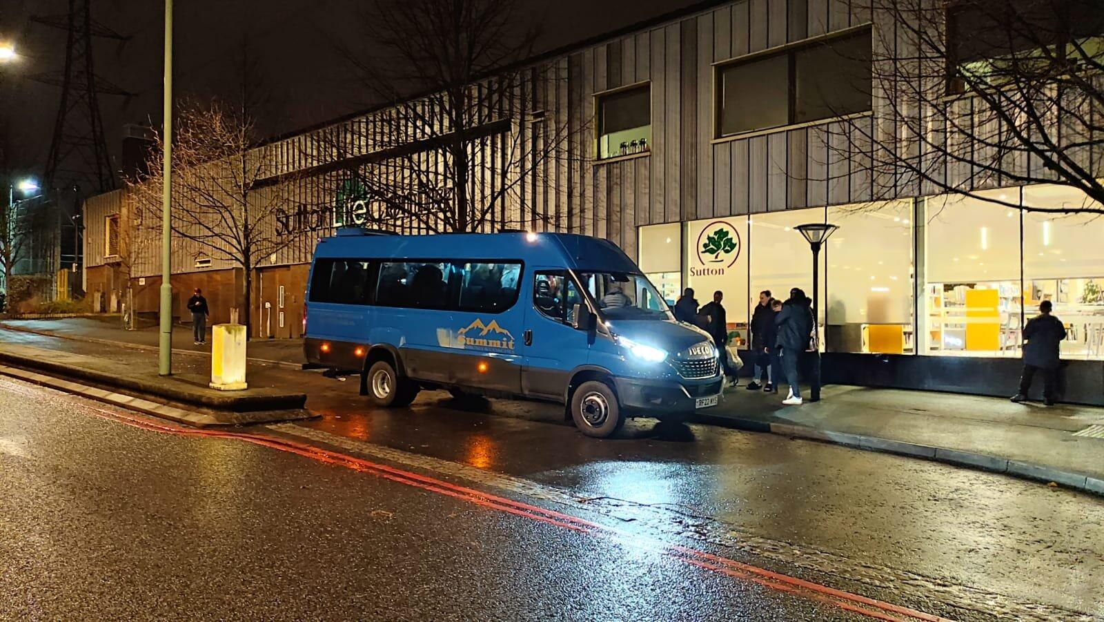 SUMMIT MINIBUSES AND COACHES LTD - Croydon - Nextdoor