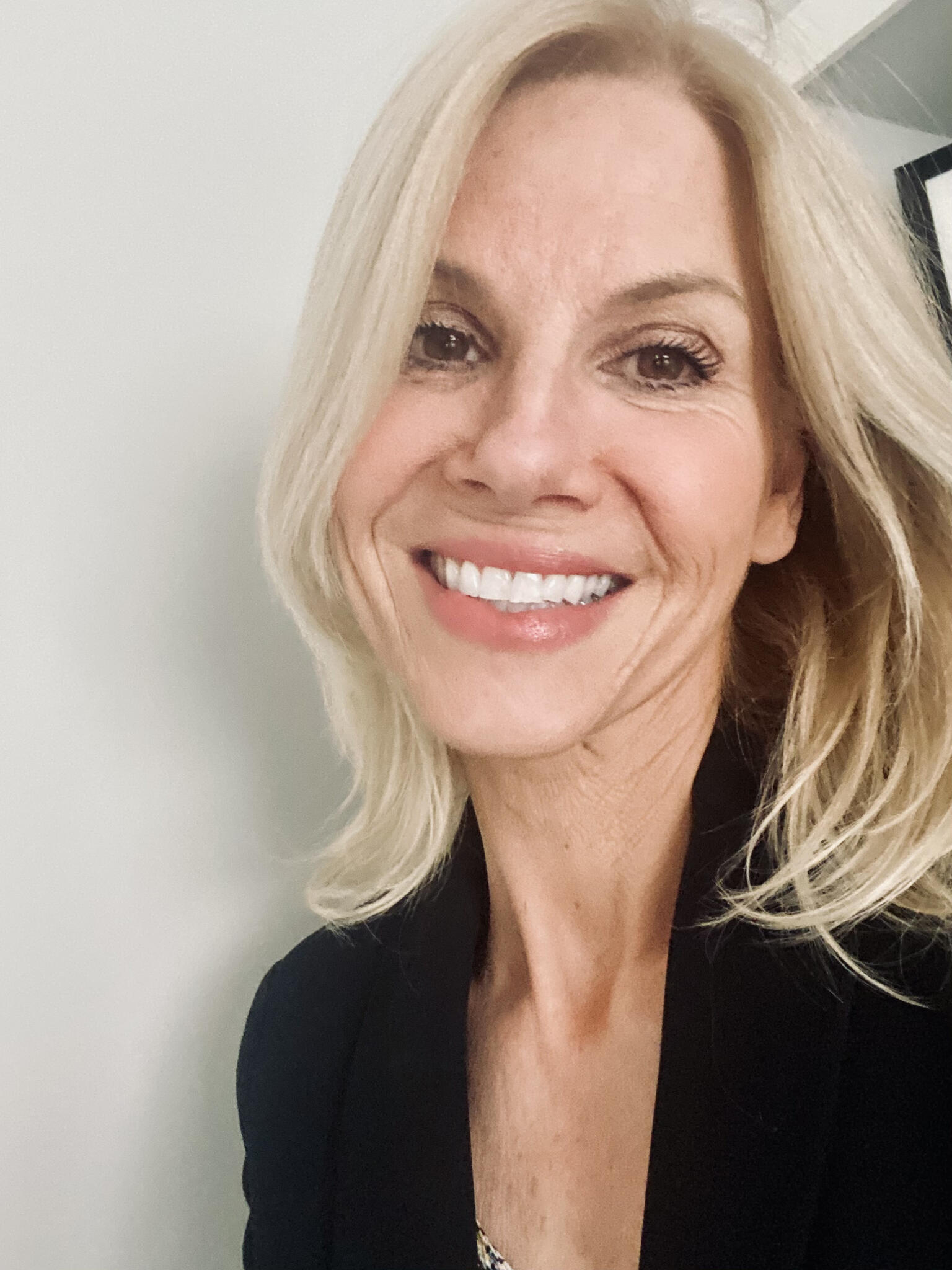 Paula Brown - Glasgow, Scotland - Nextdoor