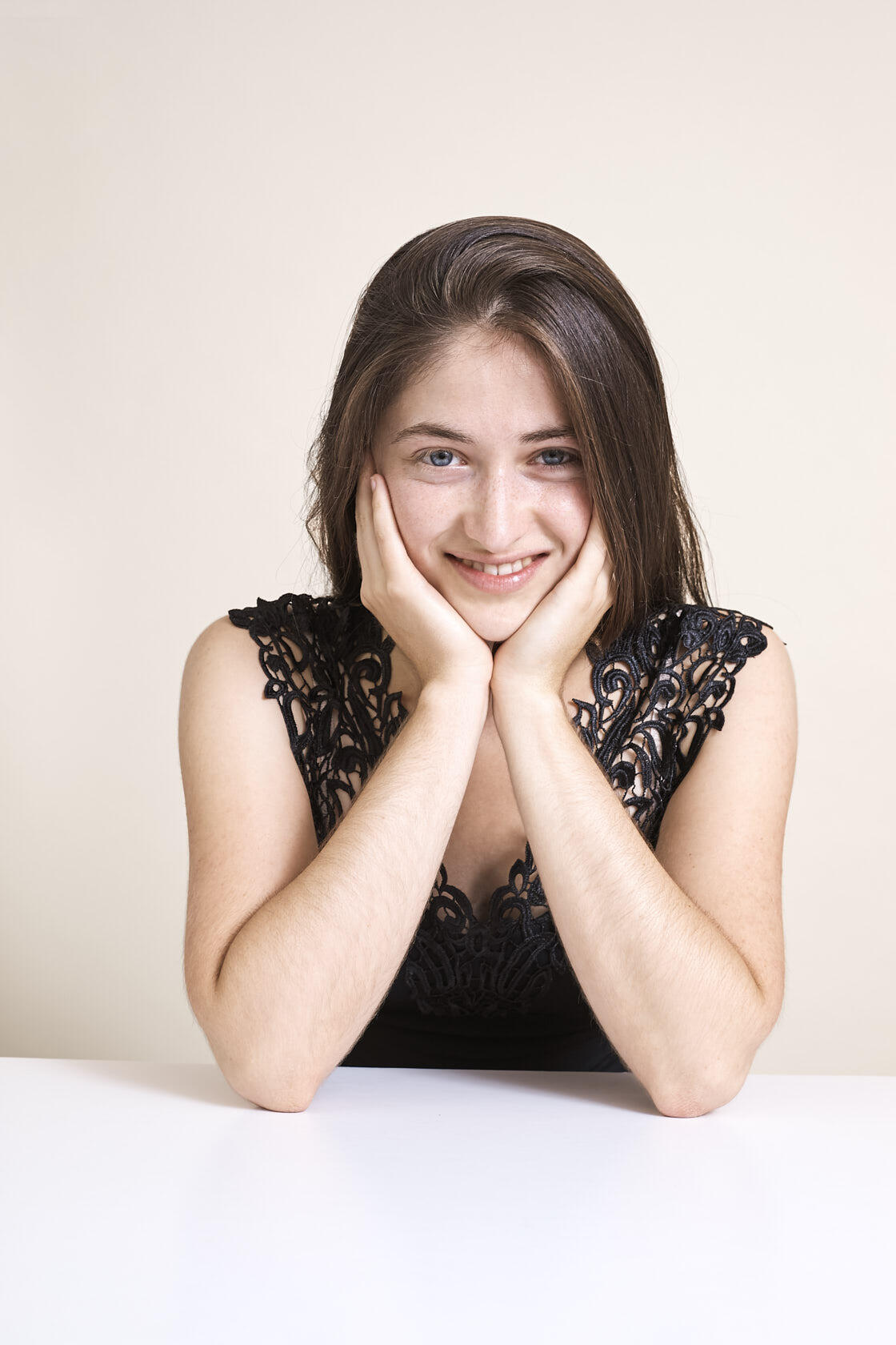 Indira Grier - London, England - Nextdoor