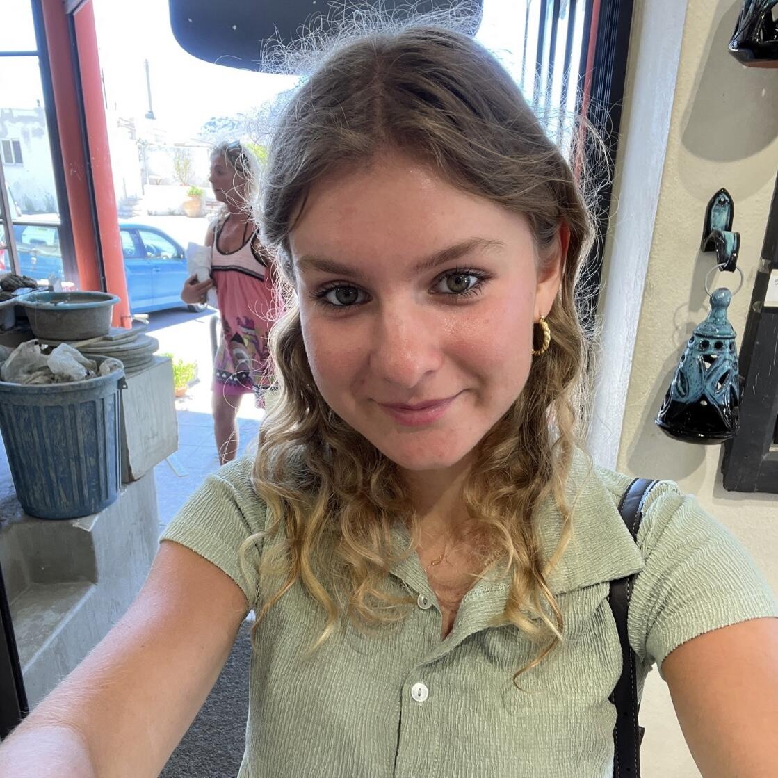 Babysitting - Maastricht, NL-LI - Nextdoor