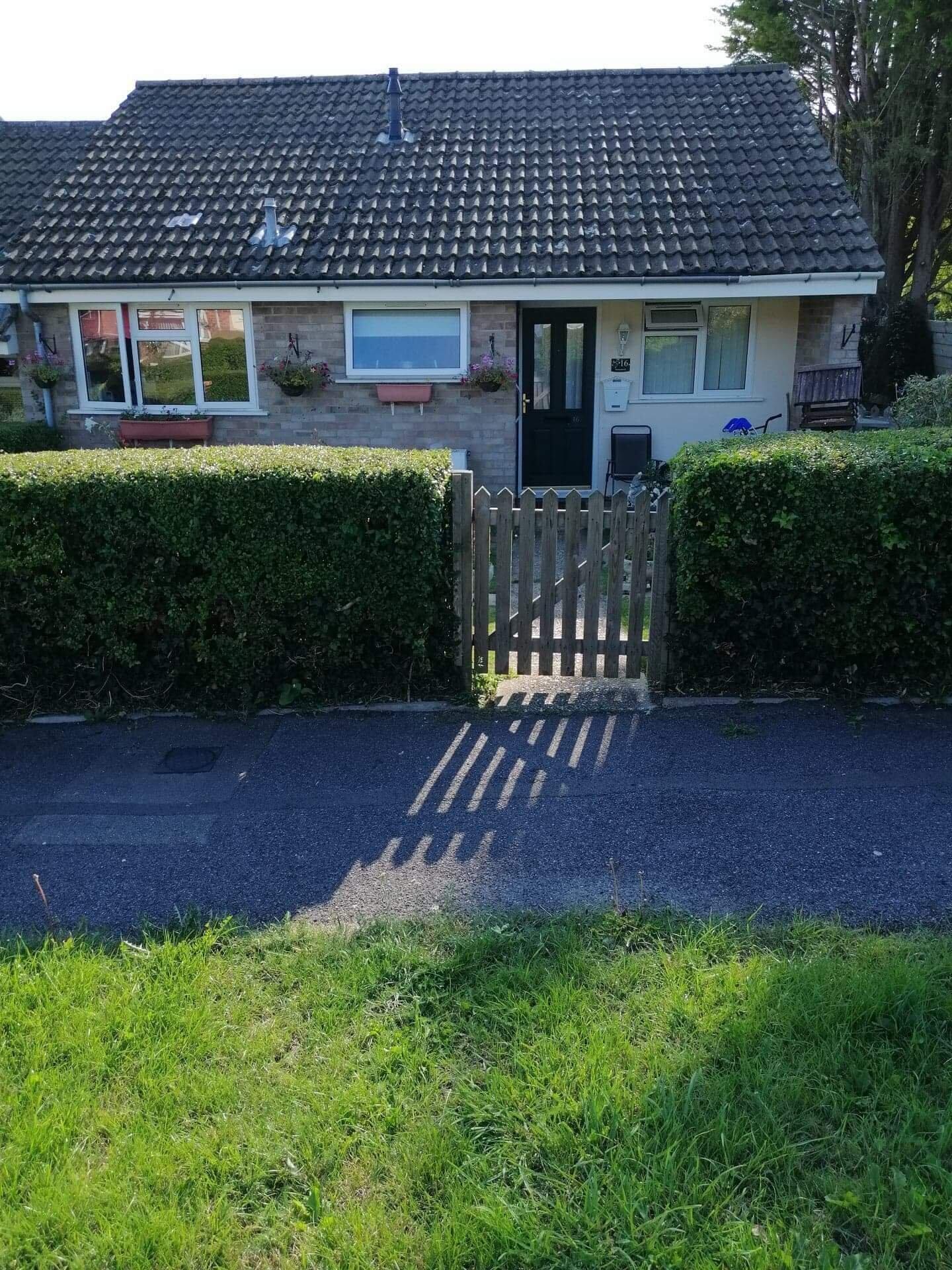 Kingsclere, Kingsclere | Everything You Need to Know