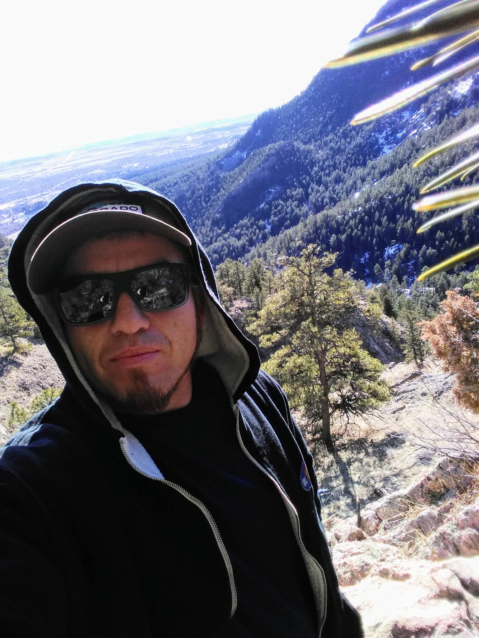 Luis Gomez (LG SERVICES) - Nextdoor