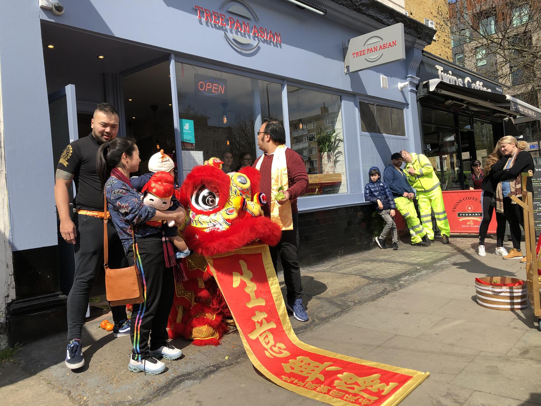 Tree Pan Asian - London - Nextdoor