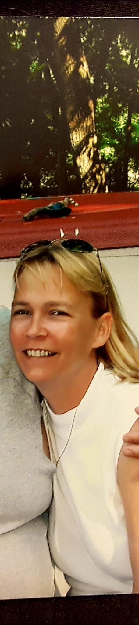 Debra Smart - Nextdoor