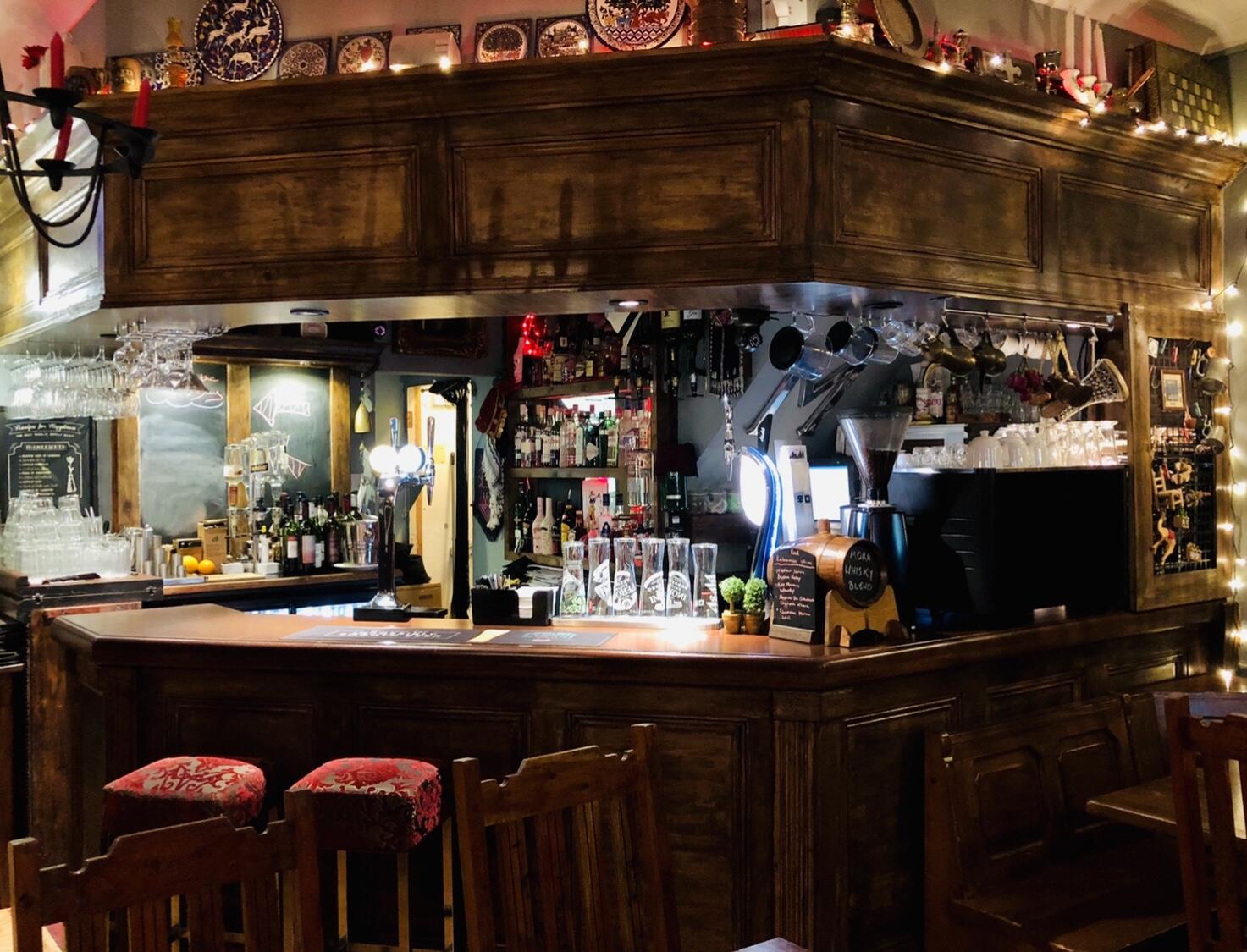 Mora Meza Bar & Restaurant - London - Nextdoor