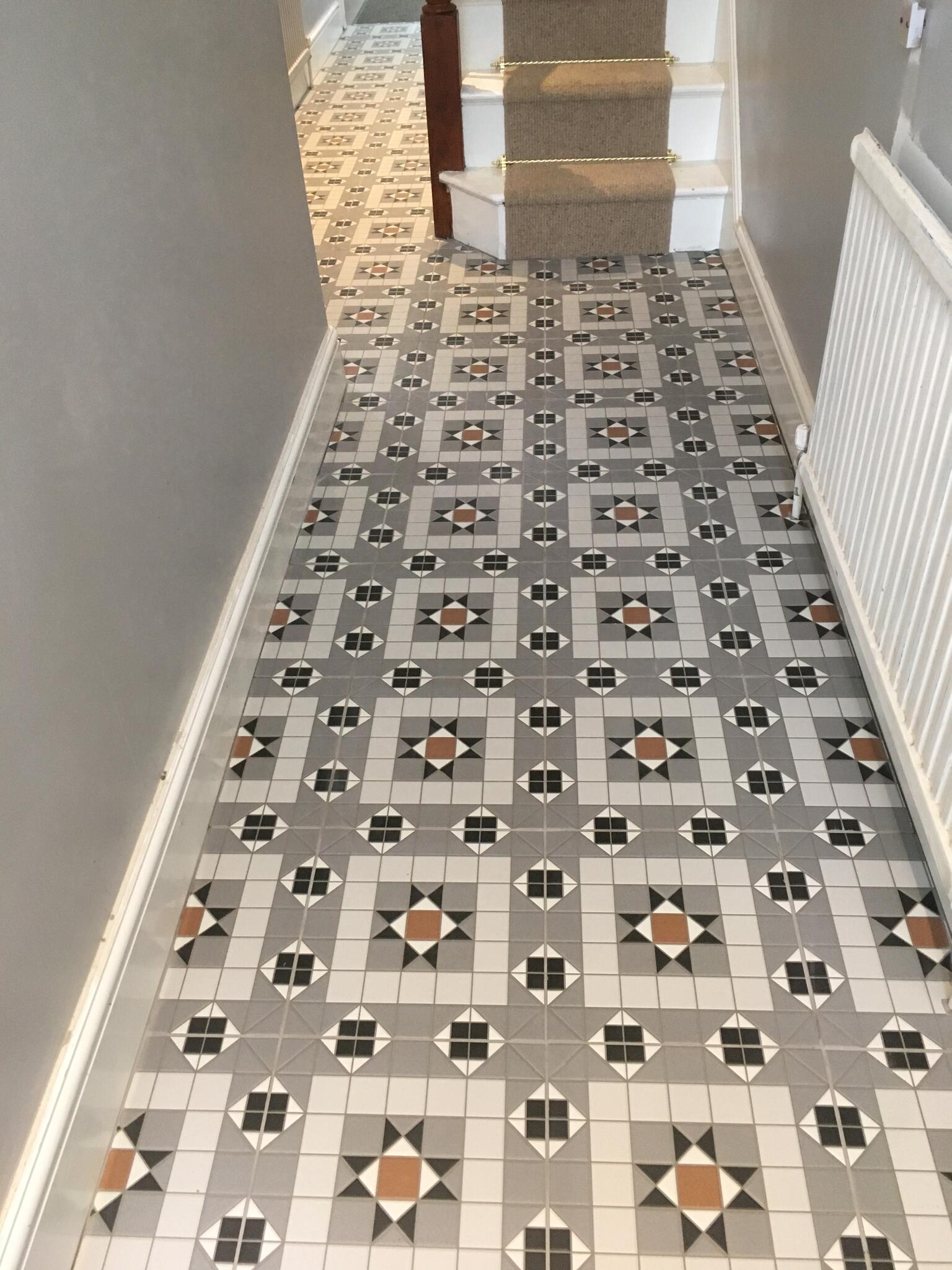 Blackberry Tiling - Nextdoor