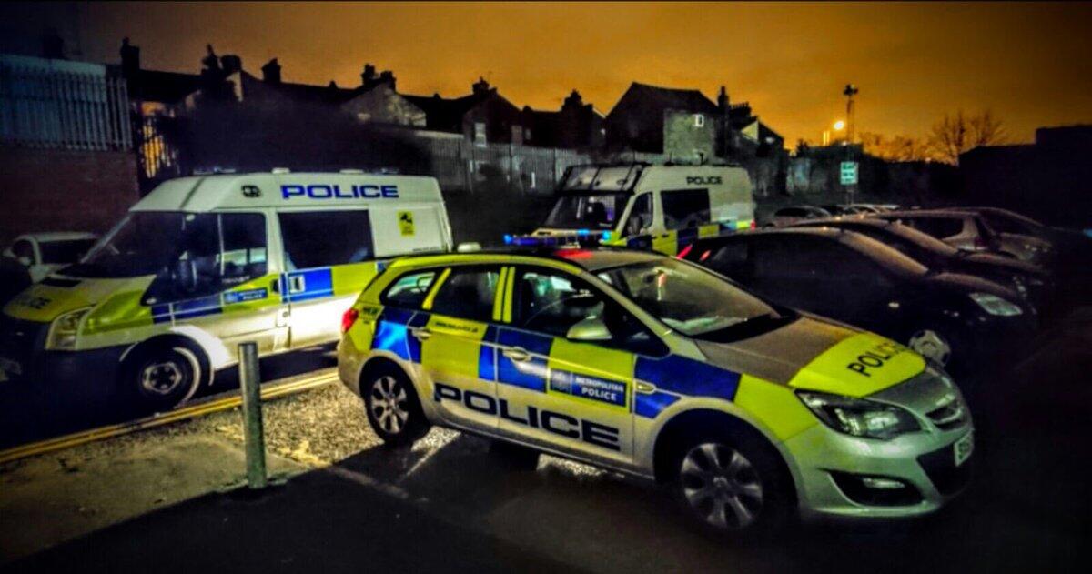 Havering Police - 7418 updates