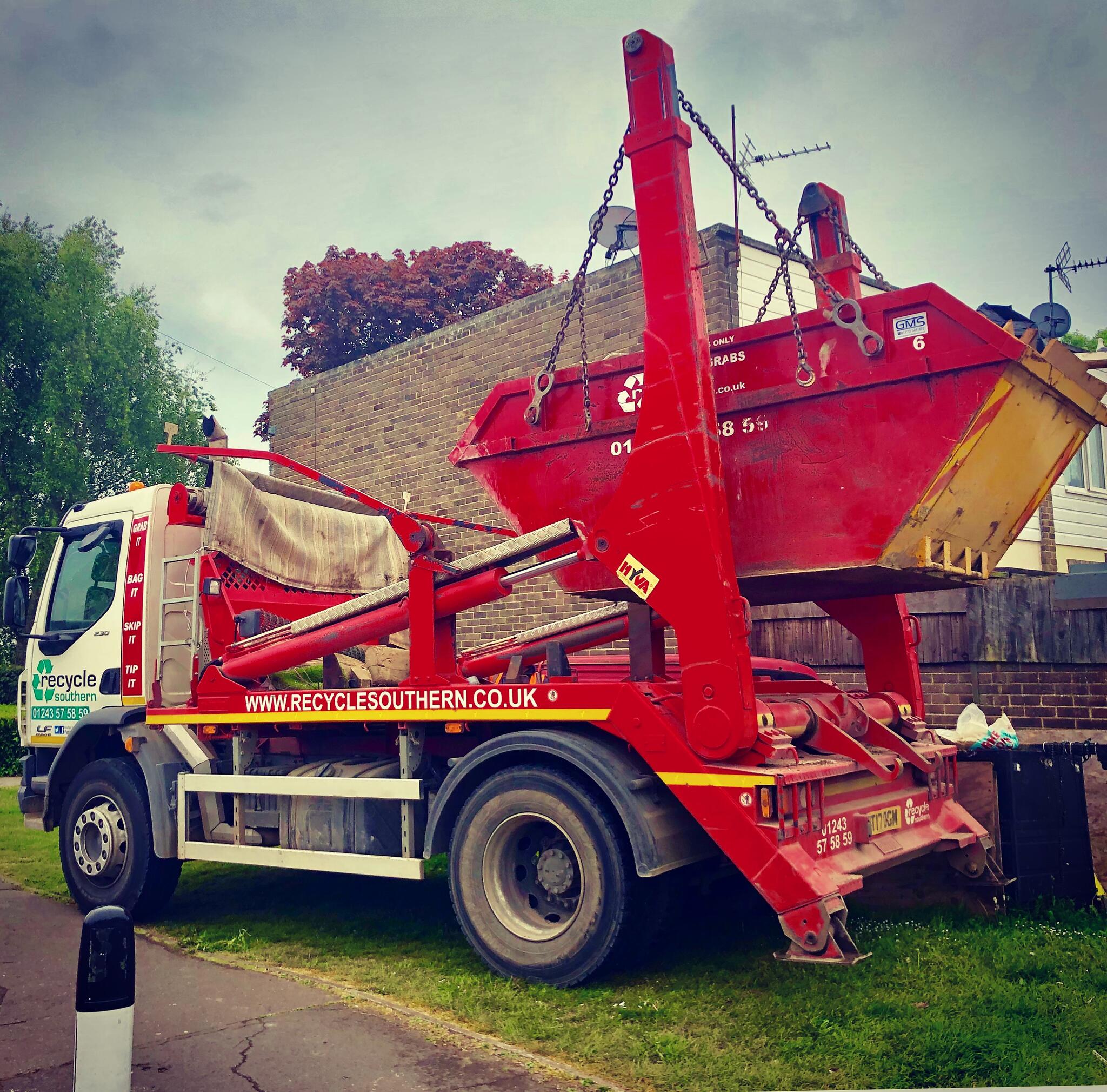 Recycle Southern Ltd - Skip Hire and Grab Hire - Bognor Regis, England ...