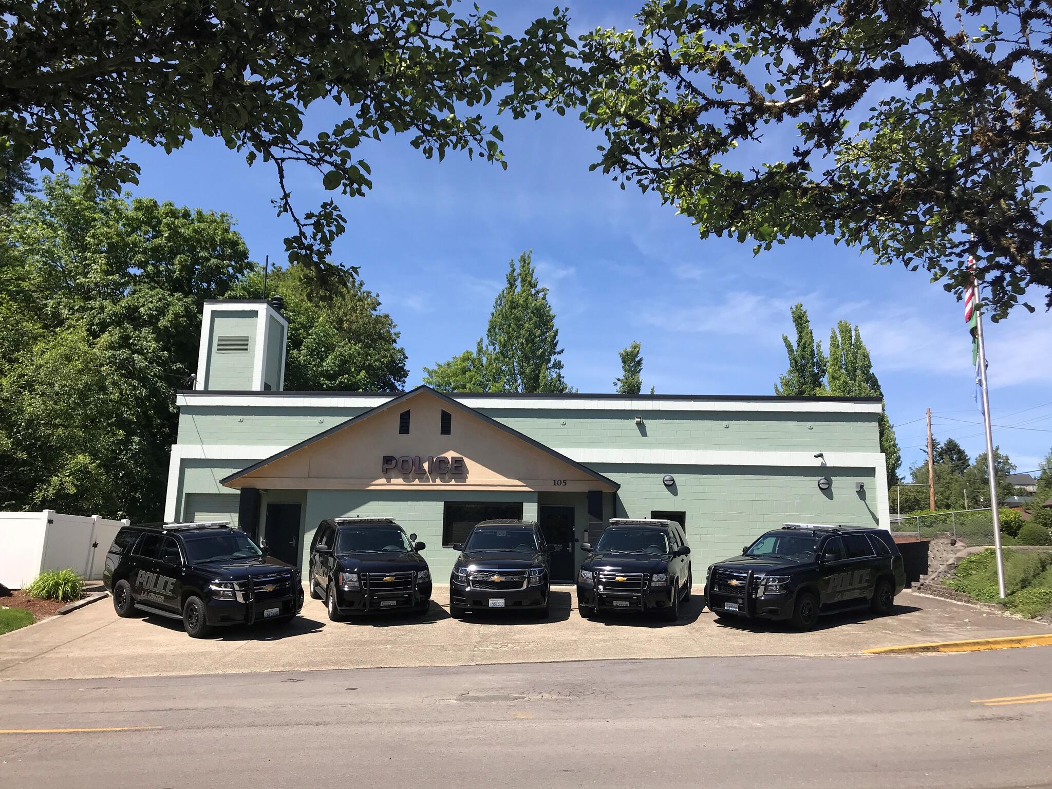 La Center Police Department - 5 updates