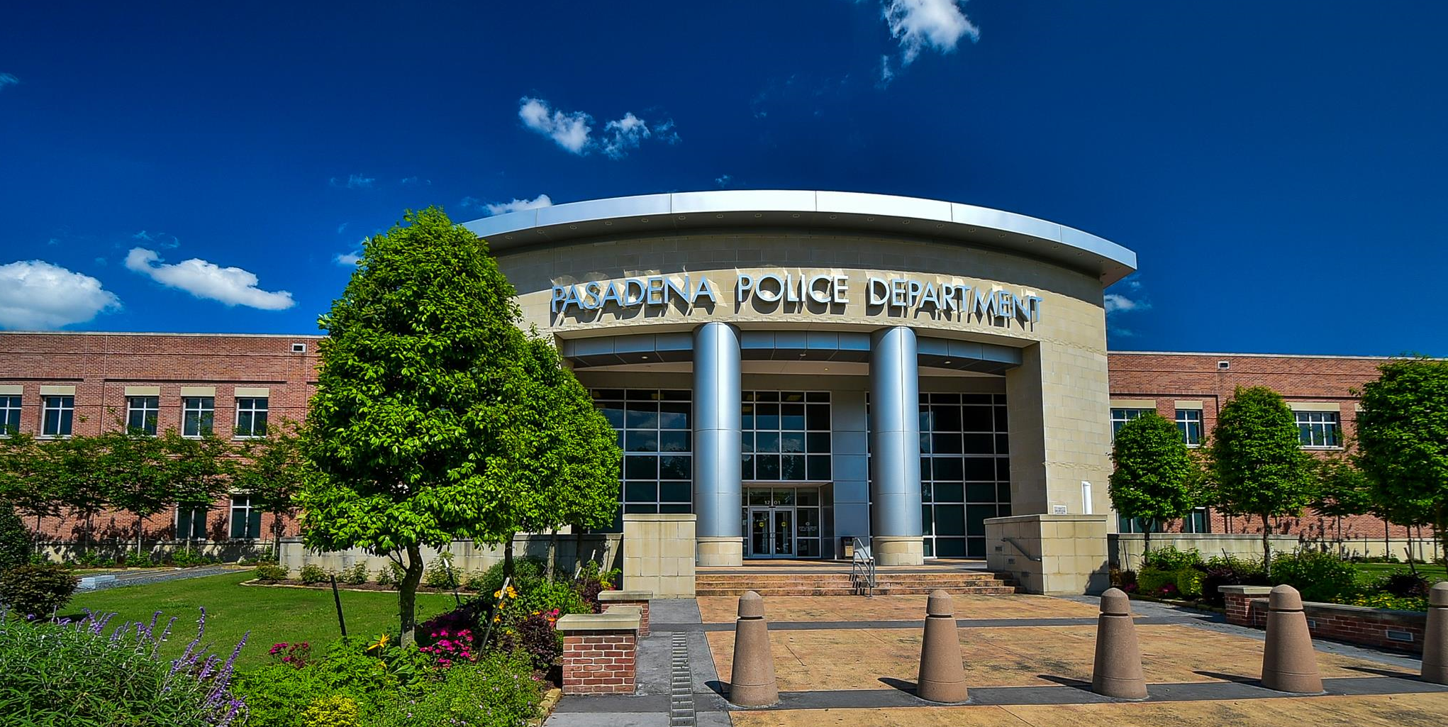 Join us in celebrating the incredible career of Police Service Officer ...