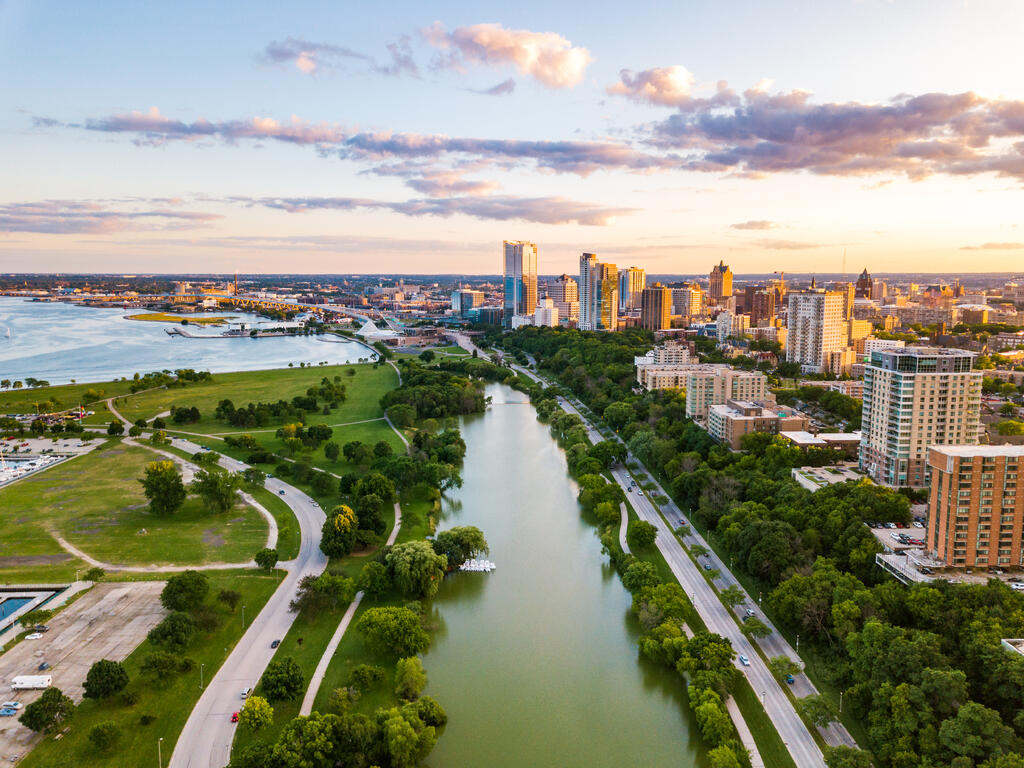 City of Milwaukee Department of Public Works - 85 updates