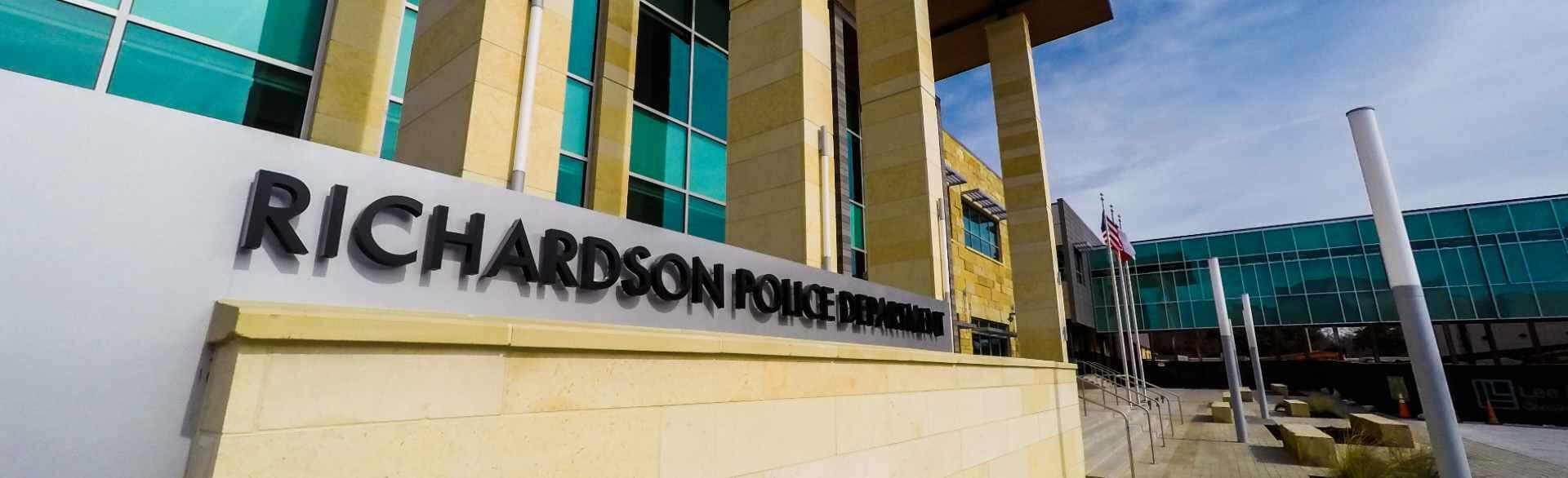 Richardson Police Department - 1234 updates