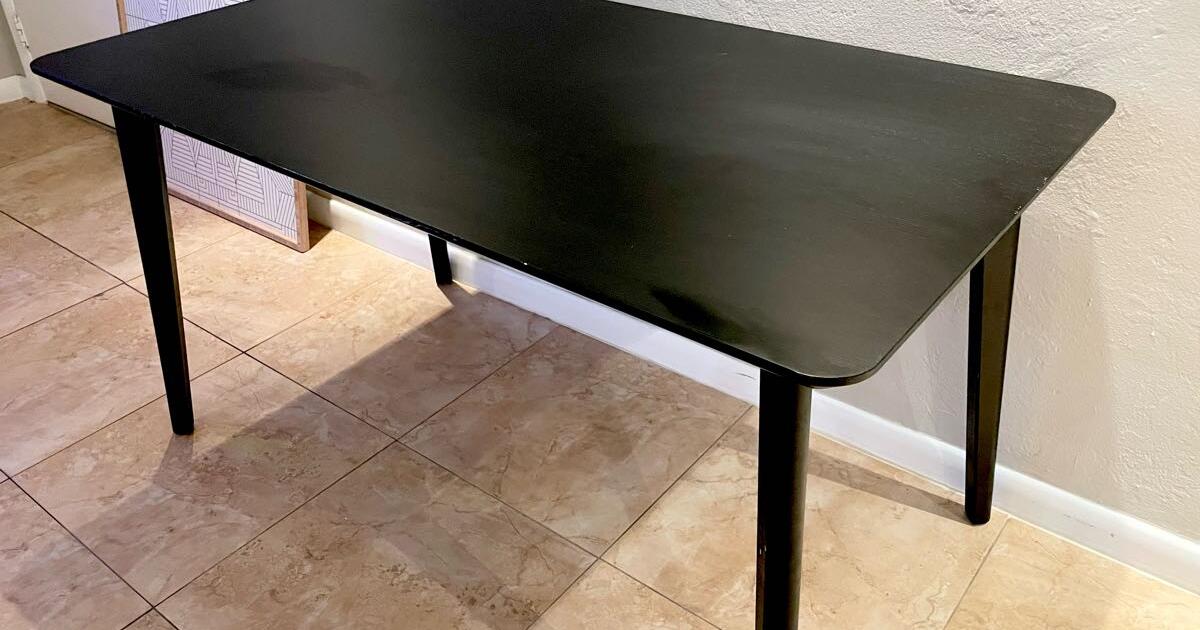Black table for $25 in Miami Lakes, FL | For Sale & Free — Nextdoor