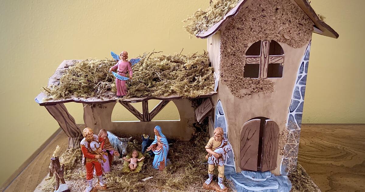 Nativity Scene Set w/ Inn & Stable for $38 in Bethesda, MD | For Sale ...