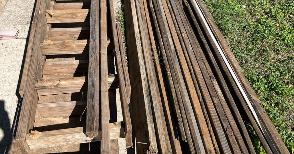 Free lumber - curbside for Free in Fort Worth, TX | For Sale & Free ...