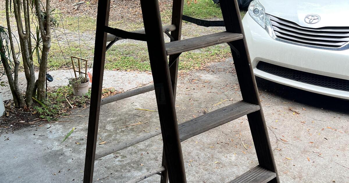Wooden Ladder (6ft, I think) - wobbly for Free in Sarasota, FL | For ...