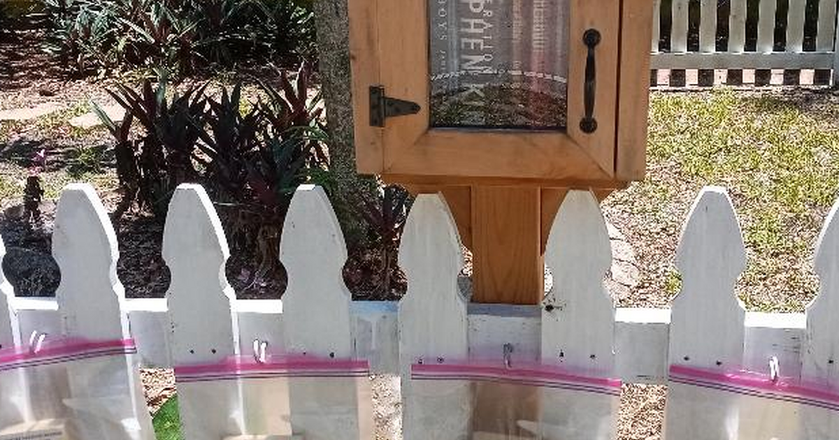 Little Free Library - 90 NE 21 Ct - Wilton Manors for Free in Wilton ...