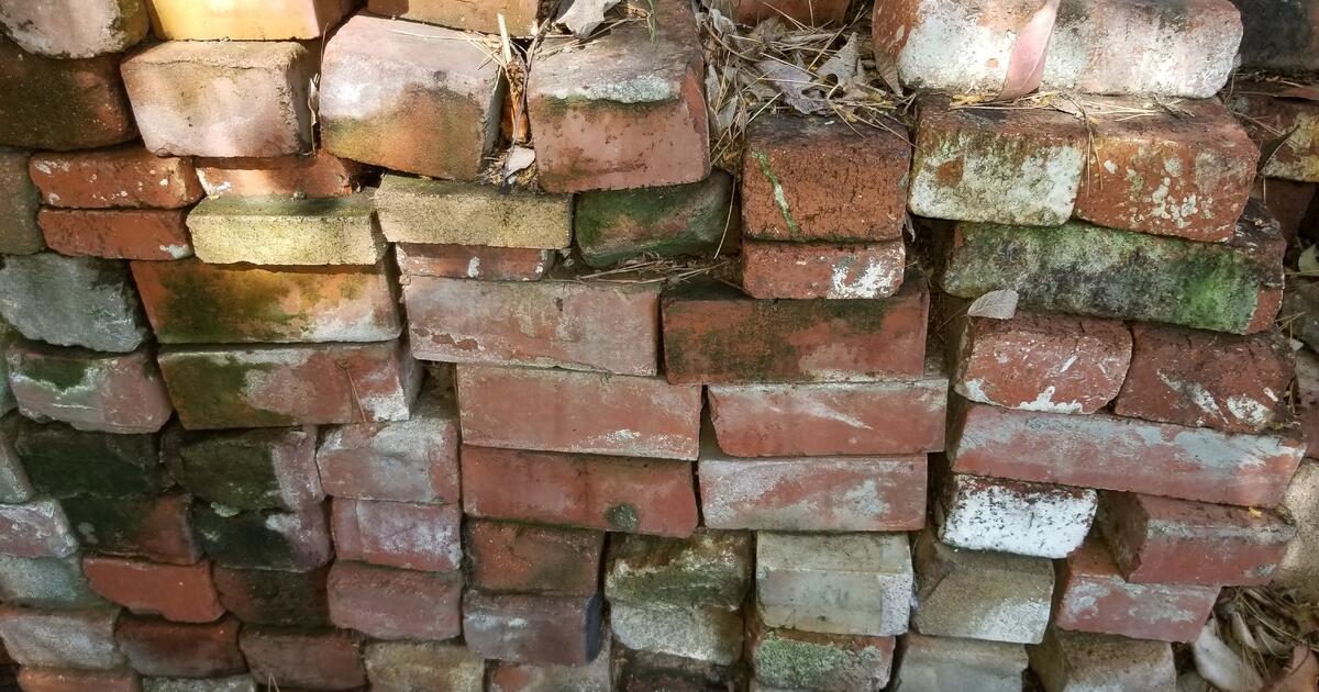 Used Red Bricks for Free in La Crescenta, CA | For Sale & Free — Nextdoor
