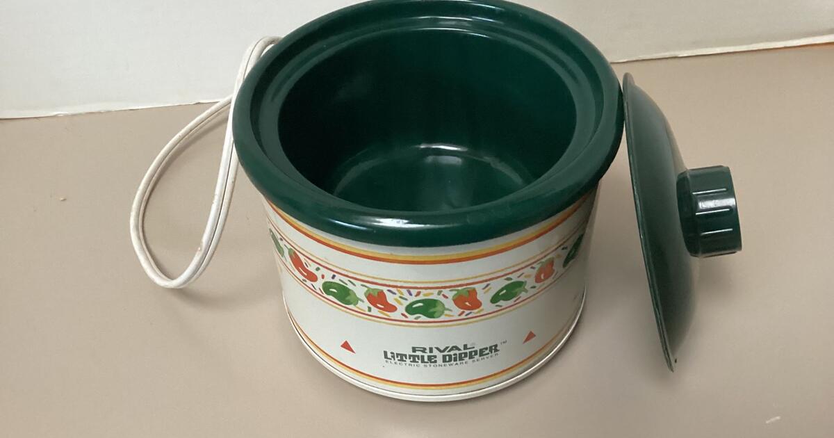 RIVAL 2 CUP LITTLE DIPPER KEEPS DIPS & SAUCES WARM for $5 in Plano, TX ...