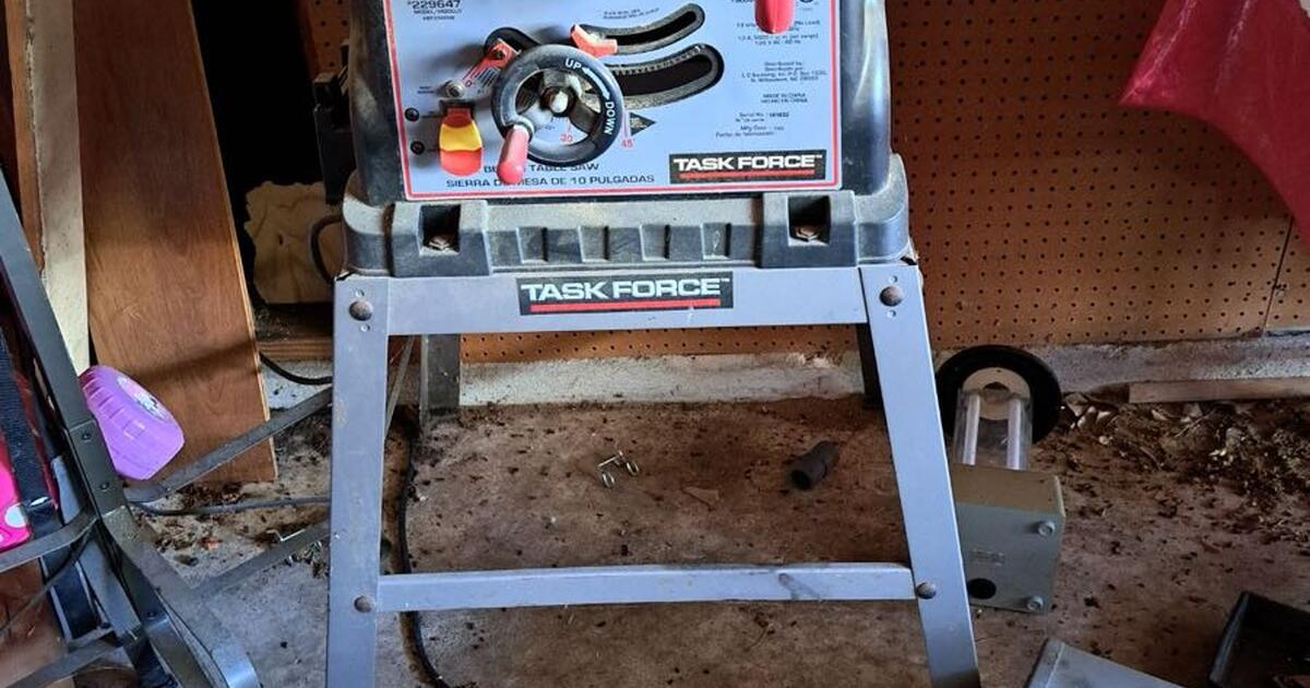Saw, saw, and grill in Houston, TX | For Sale & Free — Nextdoor