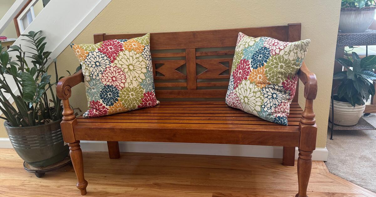 Moving--Selling All Furniture And Decor! MAKE OFFER! for $100 in Denver ...