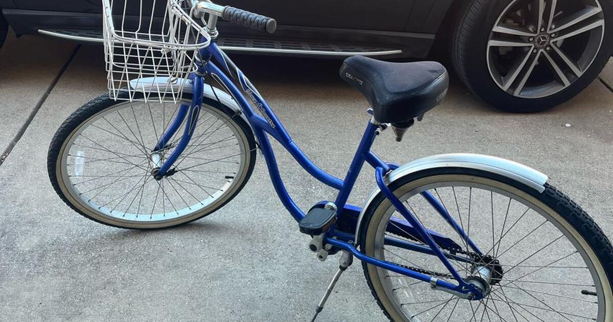 Trek town and country women’s beach cruiser $68 for $55 in Fort Worth ...