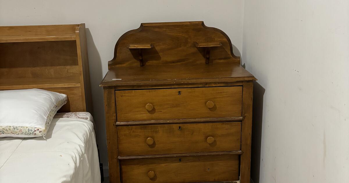 Household furnishings. / 11456 Blanchard Rd,Holland/ 9-3 SAT June 1 ...