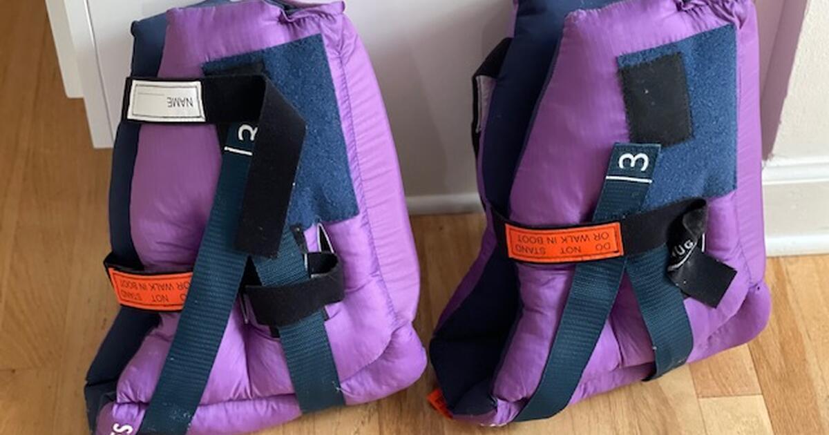 Pair of Primo HeelCheck Soft PROTECTOR BOOTS for Free in Marietta, GA ...