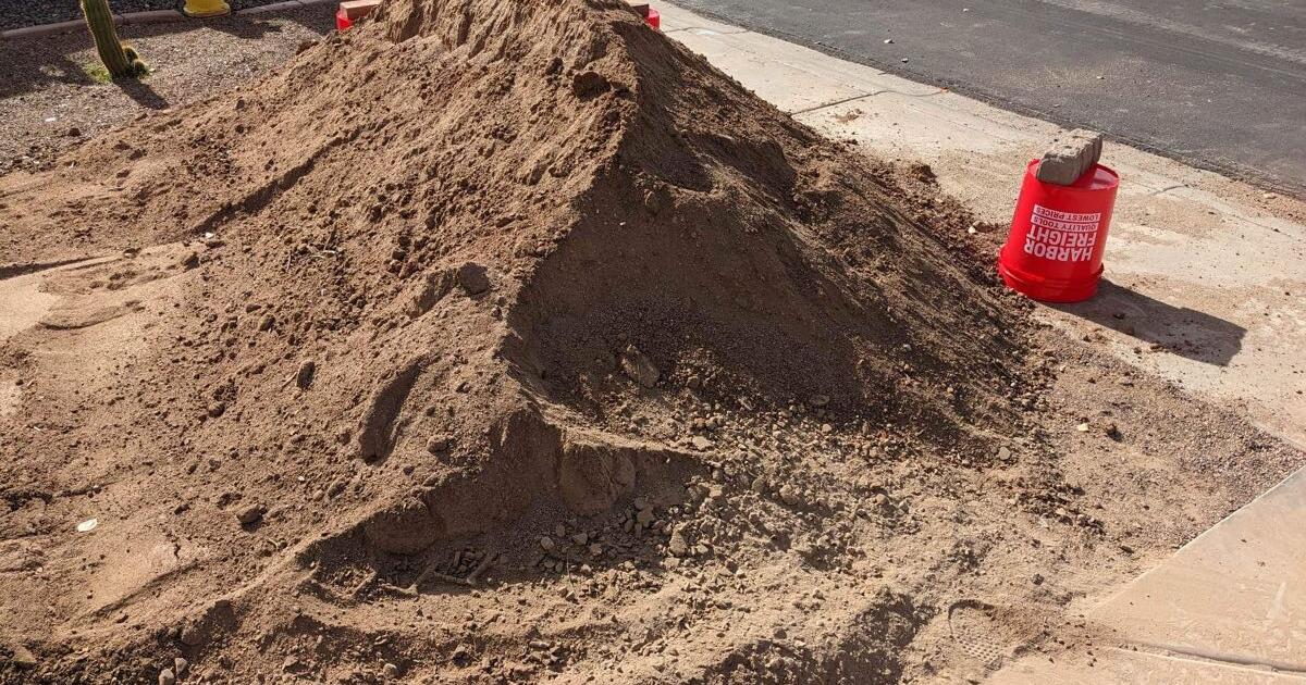 Free Sand. Pick up in East Mesa for Free in Mesa, AZ | For Sale & Free ...