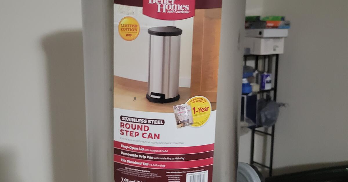 Better Homes & Gardens 7.9 Gallon Trash Can, Oval Kitchen Step Trash ...