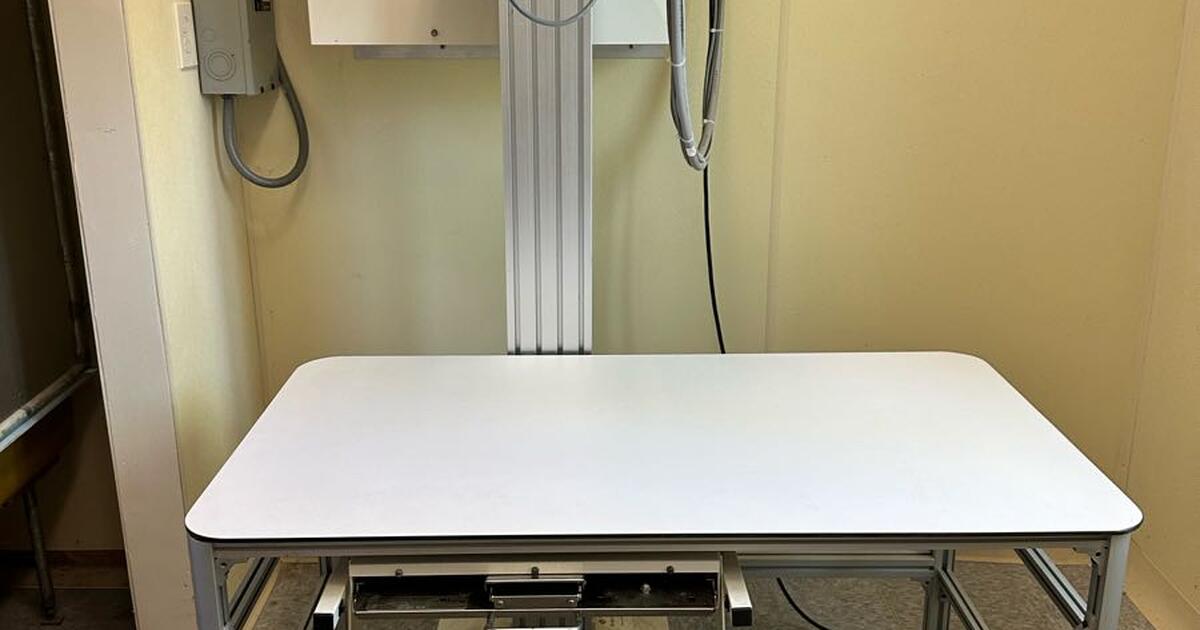 Veterinary X-ray machine, includes film processor for $1 in North Wales ...