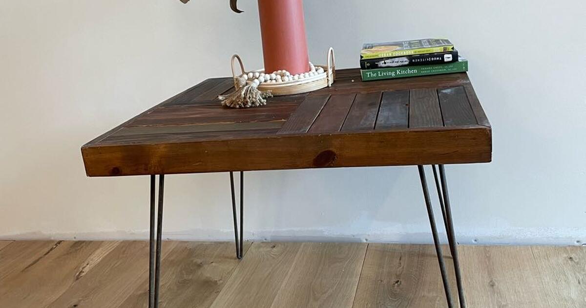 Custom Wood End Table for $50 in Seattle, WA | Finds — Nextdoor