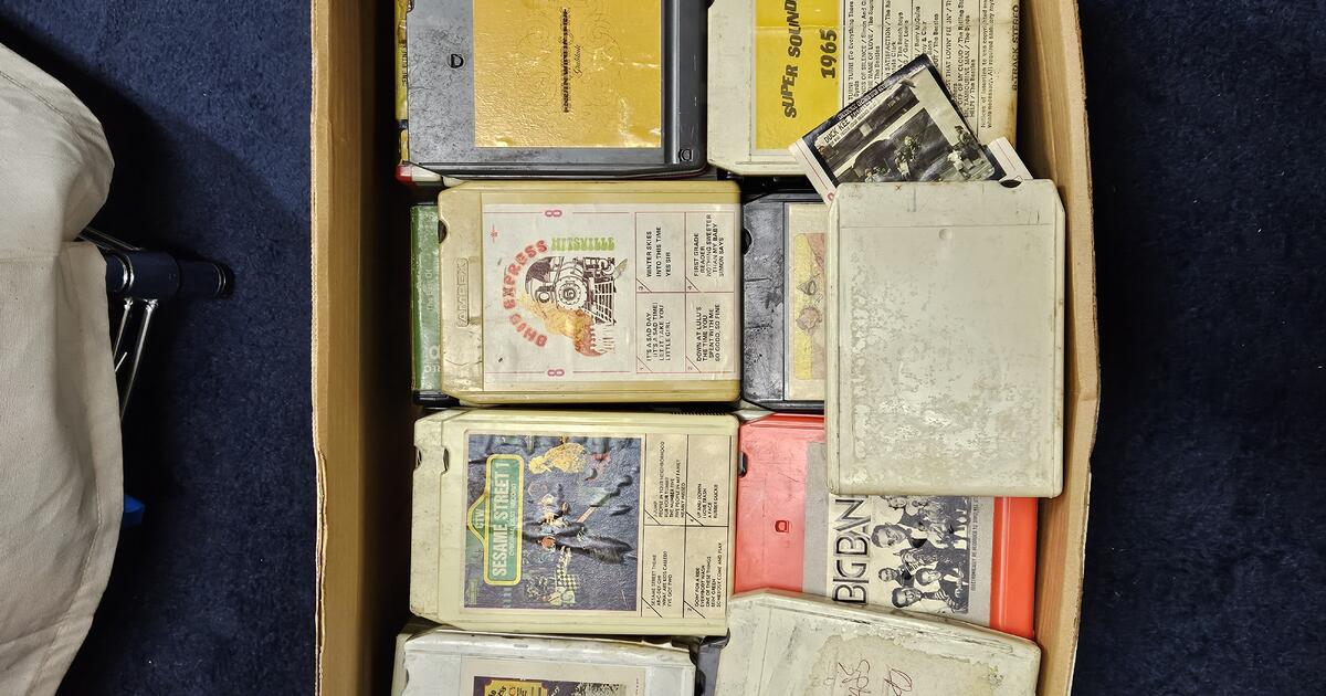 8 Track an STEREO Radio with About 150 8 Tracks for $250 in Waterford ...