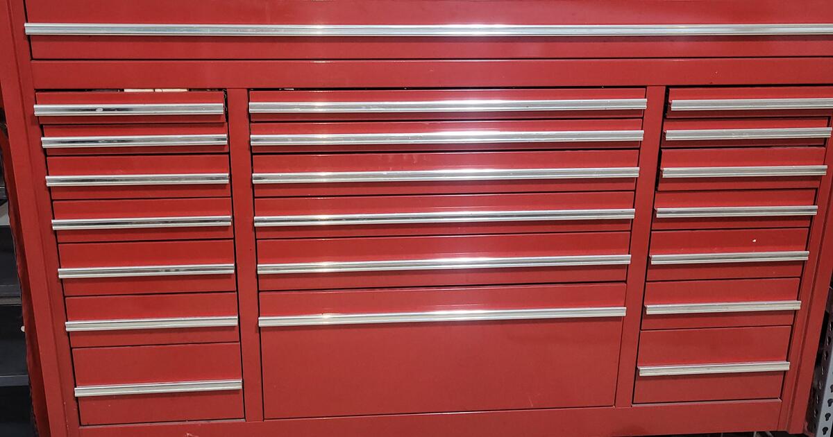 Matco space station roll-a-way 21 drawer tool chest for $3200 in Lake ...