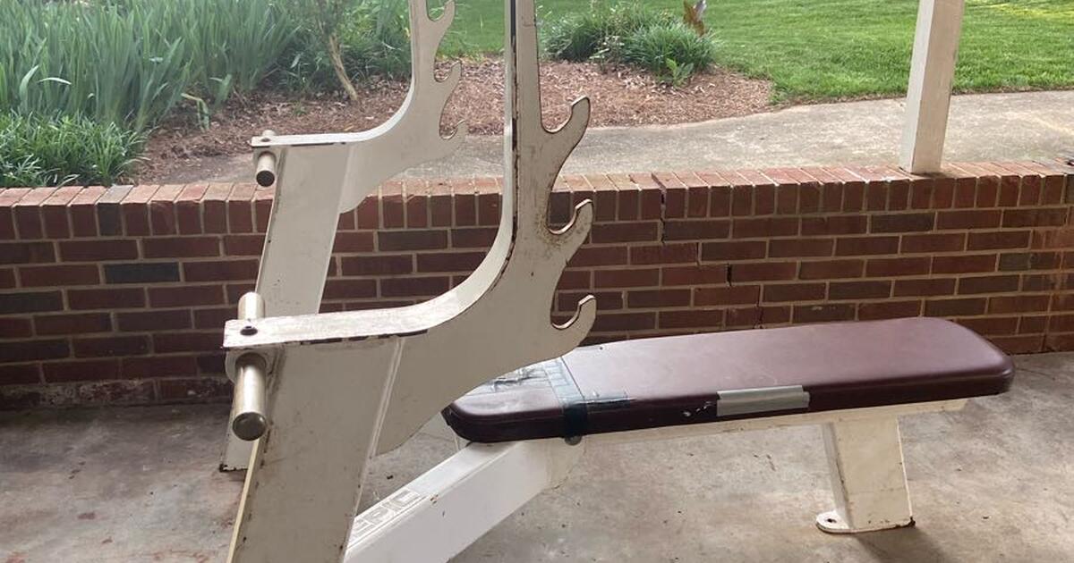 Epic Strength Flat Weight Bench for Free in Cary, NC | For Sale & Free ...
