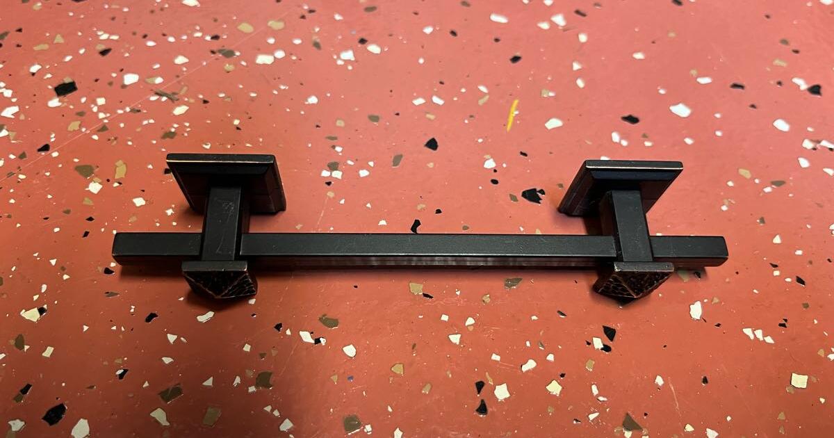 21 Custom Cabinet Handles for Free in Myrtle Beach, SC | For Sale ...