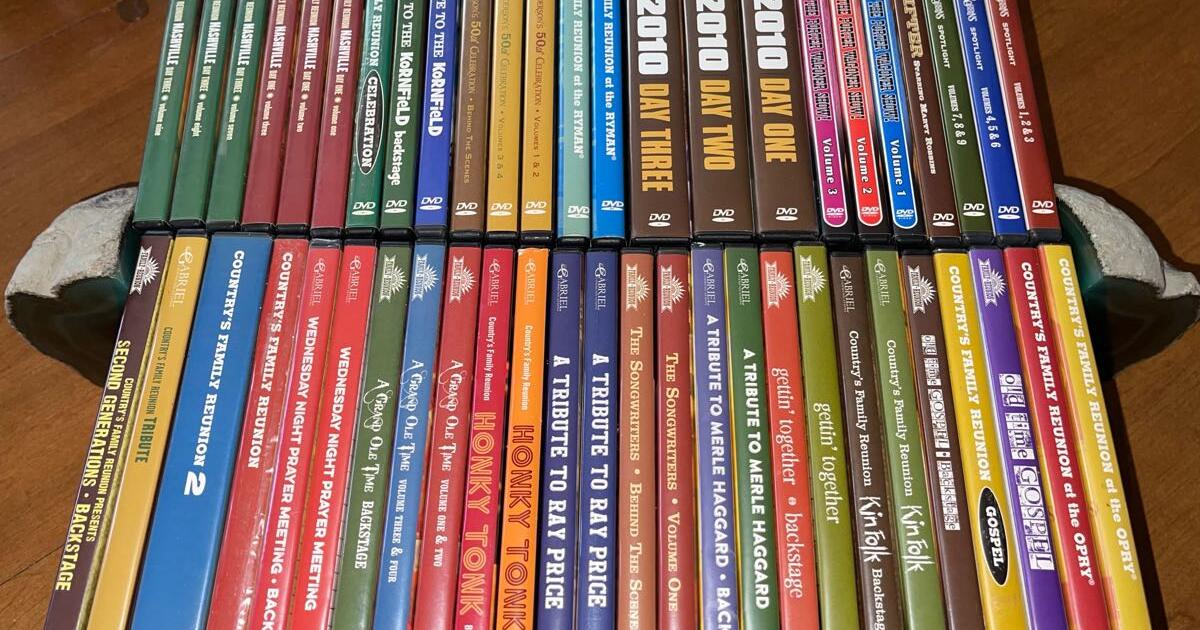 🔥PRICE DROP🔥Giant “Country’s Family Reunion” DVD Collection for $50 in ...