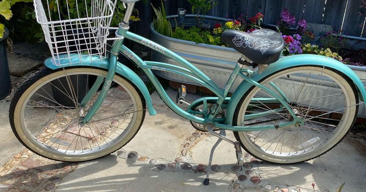 Girls Electra Hawaiian bike with basket for Free in Santa Monica, CA ...