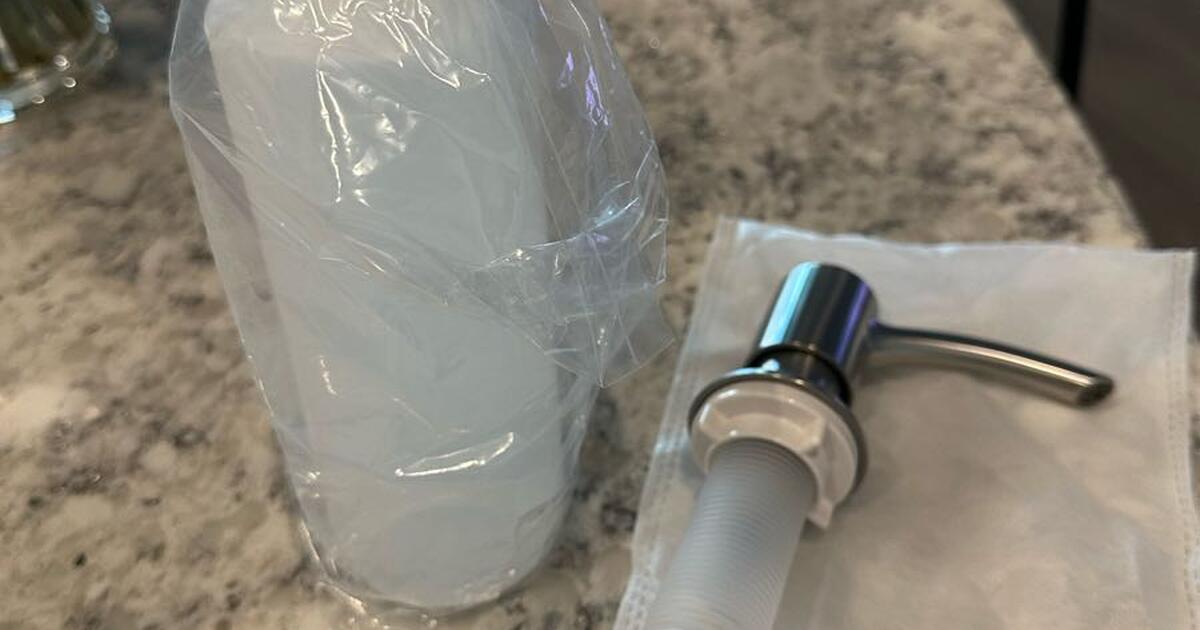 Soap dispenser for $25 in Naples, FL | For Sale & Free — Nextdoor