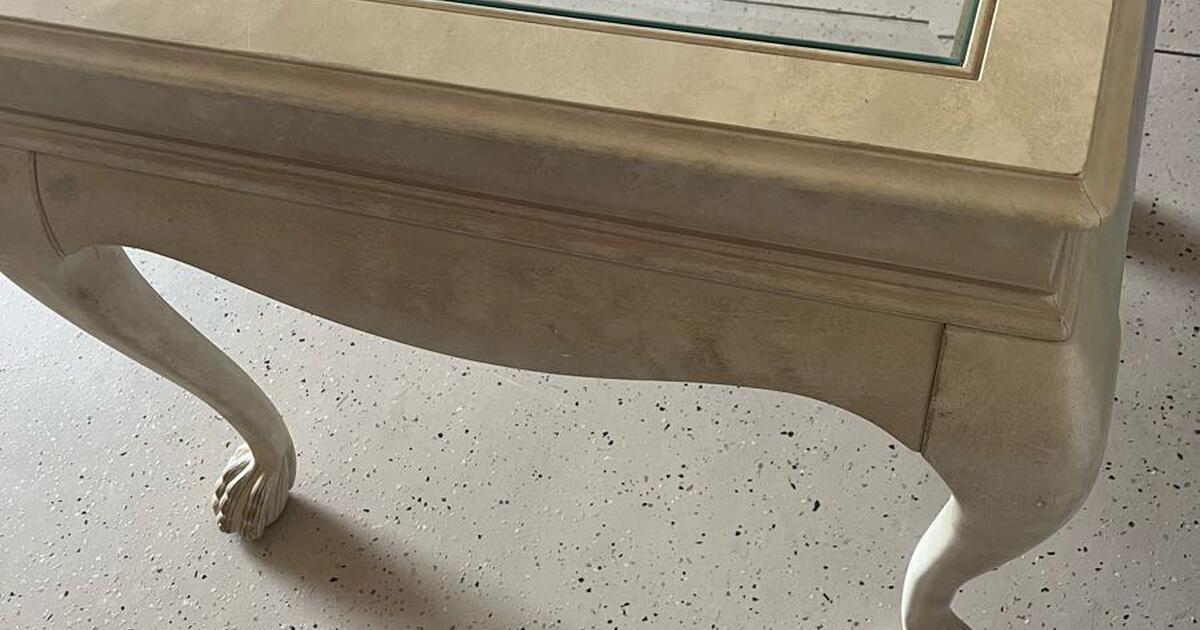 Beautiful accent table/beveled glass insert top for $15 in Fort Myers ...