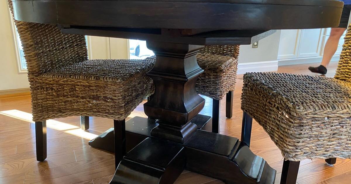 Pottery Barn Banks Round Pedestal Extending Dining Table for $750 in ...