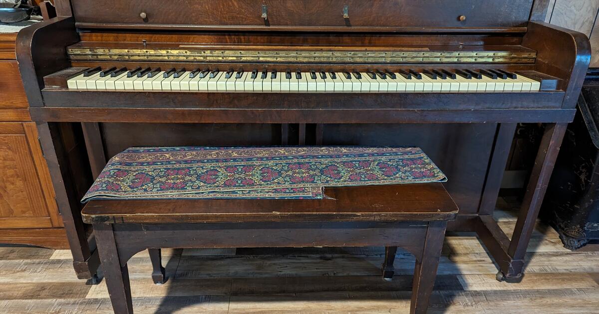 Lester Upright Piano. Mid 1940s for $300 in Pine Grove, CA | For Sale ...