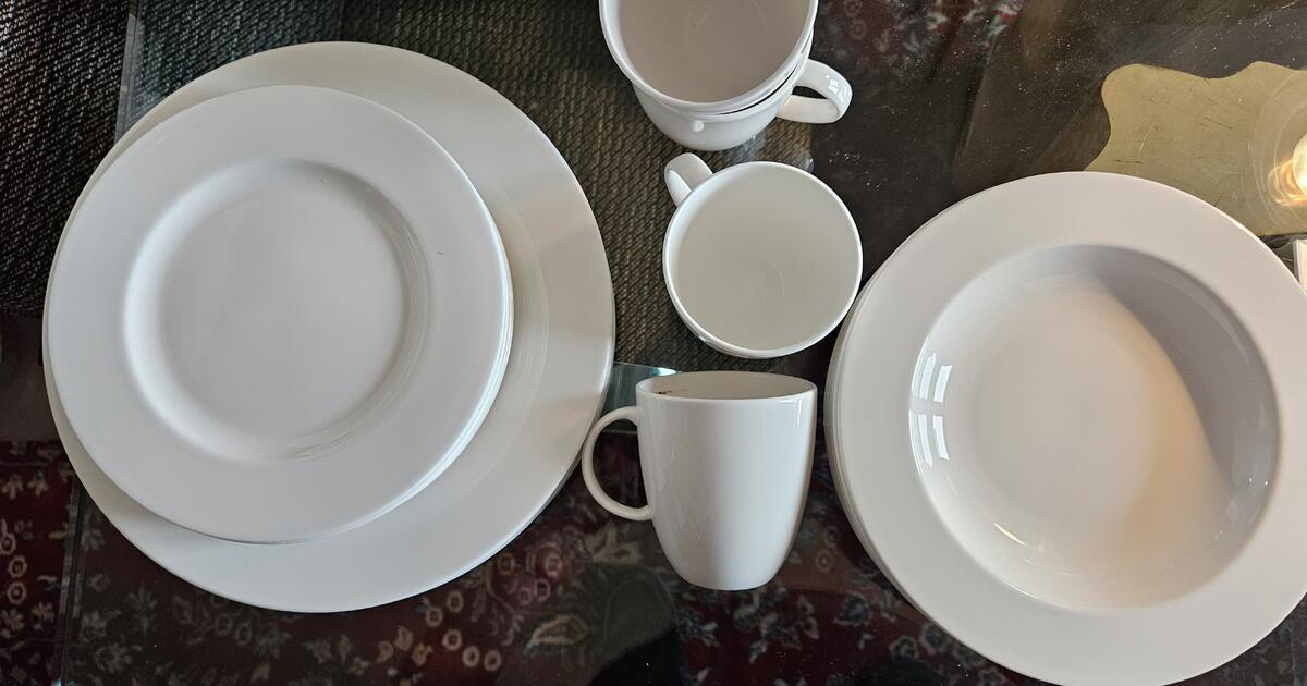 Lenox Classic White fine bone china for $105 in Bellmore, NY | For Sale ...