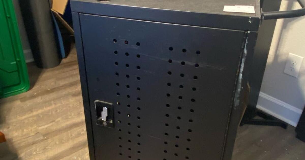 Black Metal Computer Storage Locker for Free in Charlotte, NC | For ...