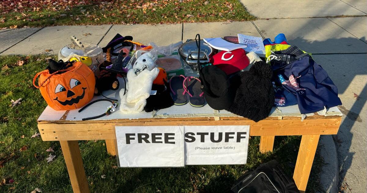Free Stuff Table for Free in Ann Arbor, MI | For Sale & Free — Nextdoor