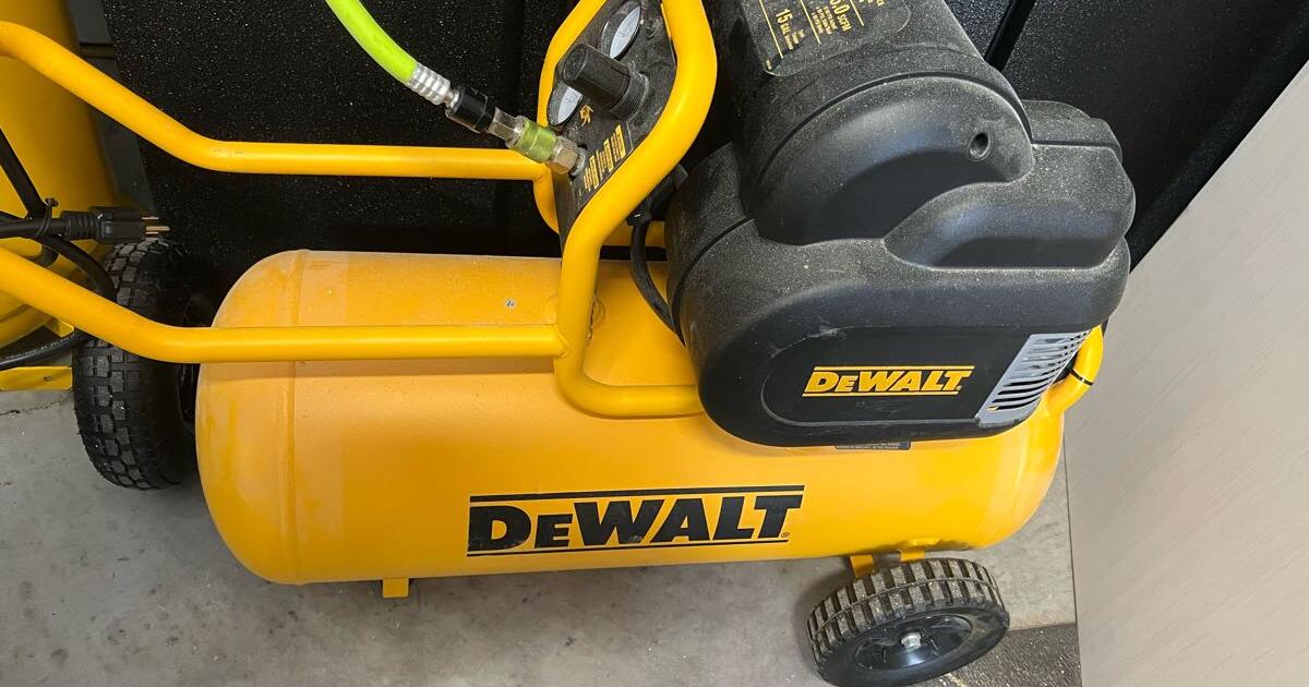 Dewalt 225 psi air compressor 15 gallon (oil free) for $350 in Winter ...
