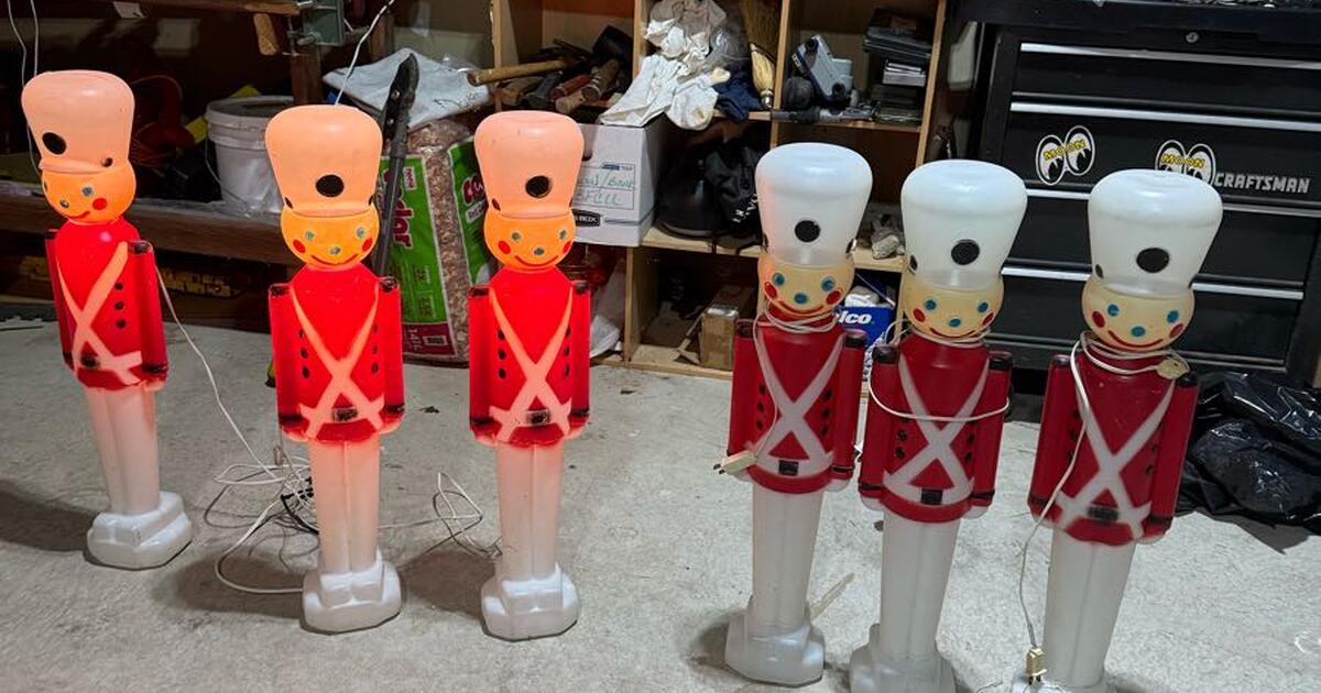 Set of 6 Lighted Toy Soldiers for $25 in Ridge, NY | For Sale & Free ...