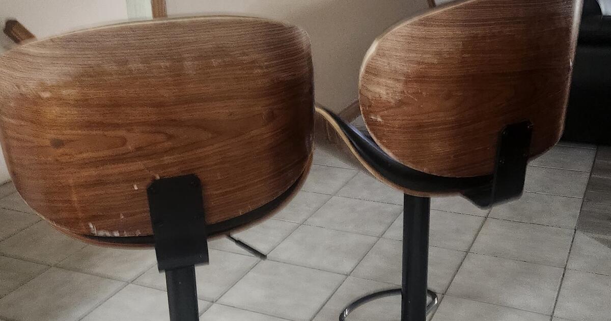 FREE BAR STOOLS for Free in Wallingford, PA | For Sale & Free — Nextdoor