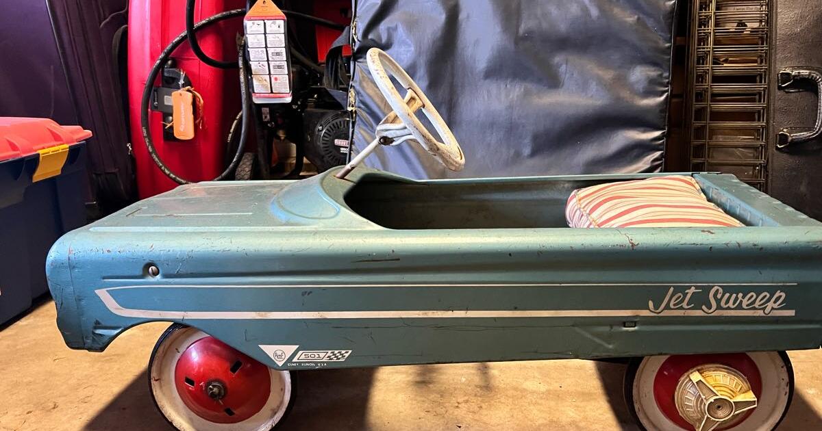 AMF 501 Jet Sweep Pedal Car c.1970 for Free in Biscayne Park, FL | For ...