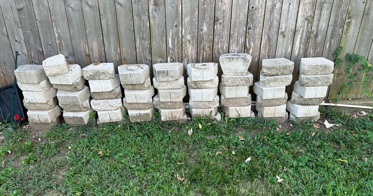 Concrete Retaining Wall Blocks for Free in Arlington, TX | For Sale ...